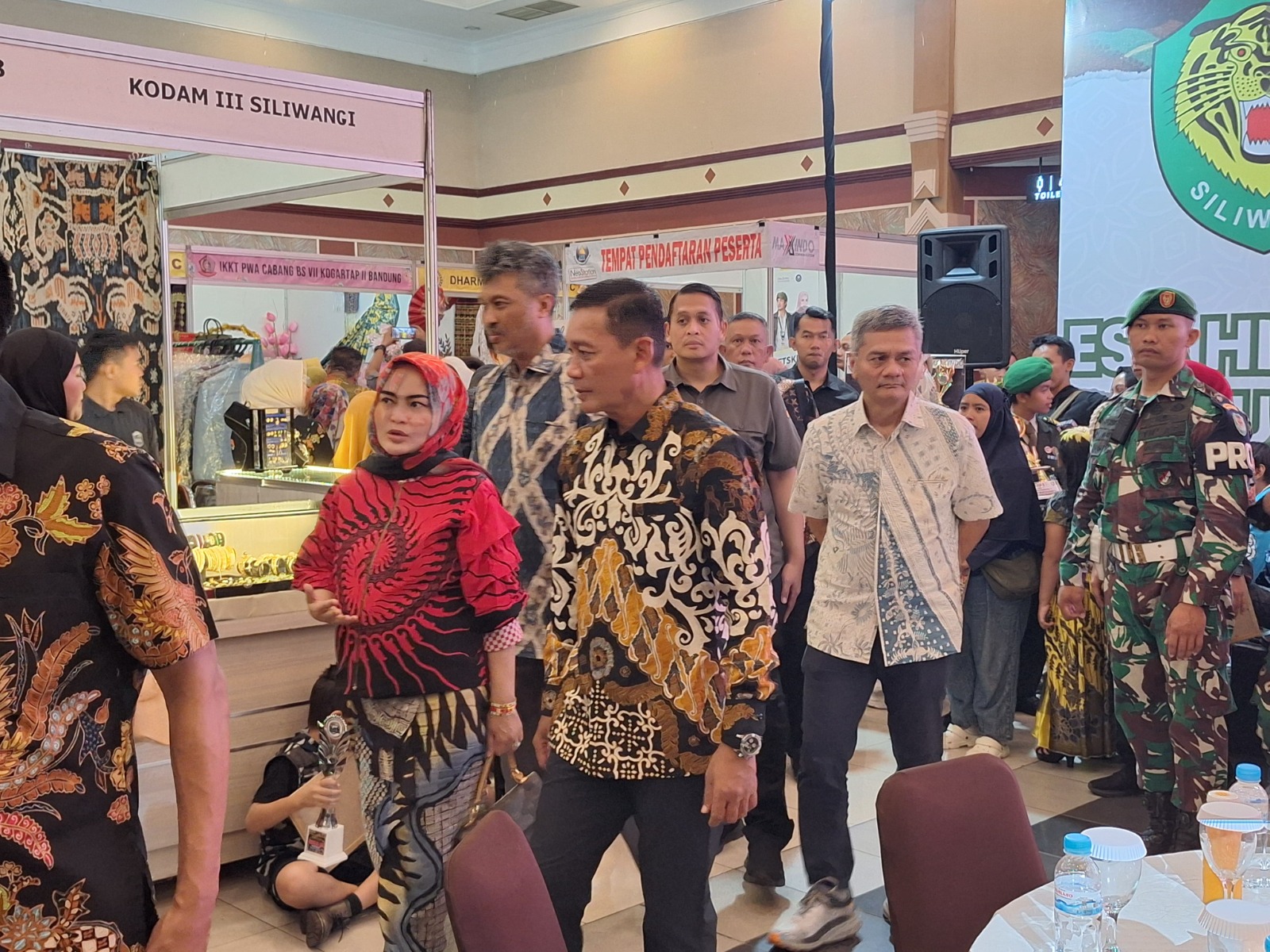 Promosi Produk melalui Festival UMKM dan Batik 2024 | Portal Informasi ...